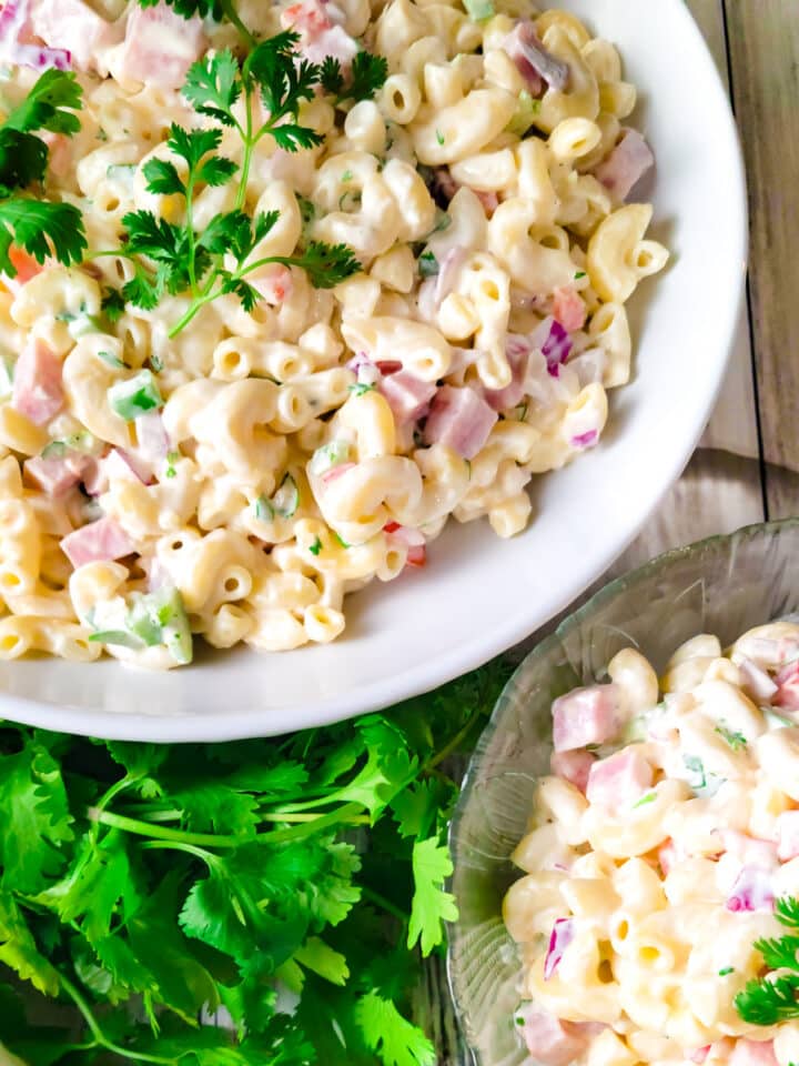 Pollo Chuco (Pollo con Tajadas) - Mexican Appetizers and More!